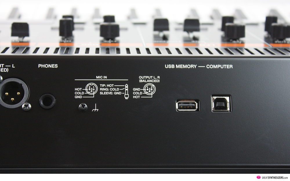 Roland Jupiter-X / Jupiter-Xm - the last stand? - GreatSynthesizers