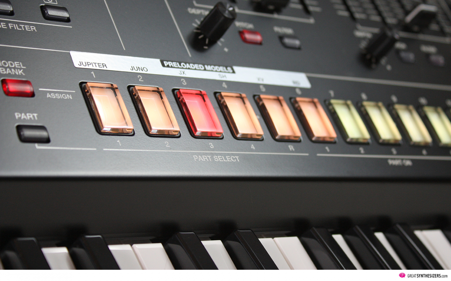 Roland Jupiter-X / Jupiter-Xm - the last stand? - GreatSynthesizers