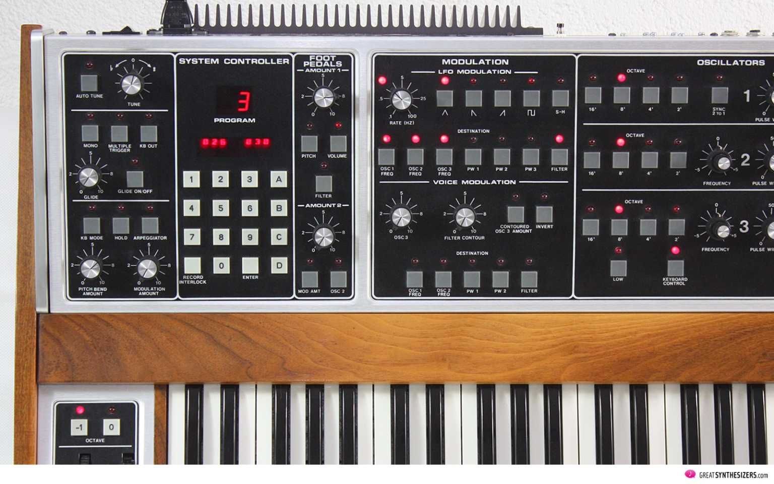 Moog Memorymoog - TOP vintage poly-synth with 18 VCOs - GreatSynthesizers