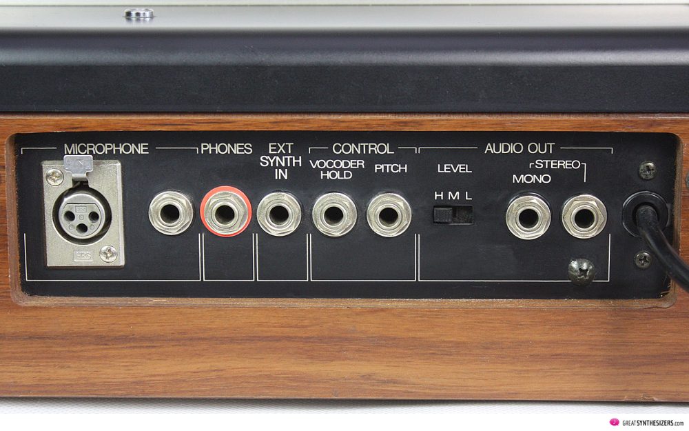 Roland VP-330 - figurehead of the Vocoder Hype - GreatSynthesizers